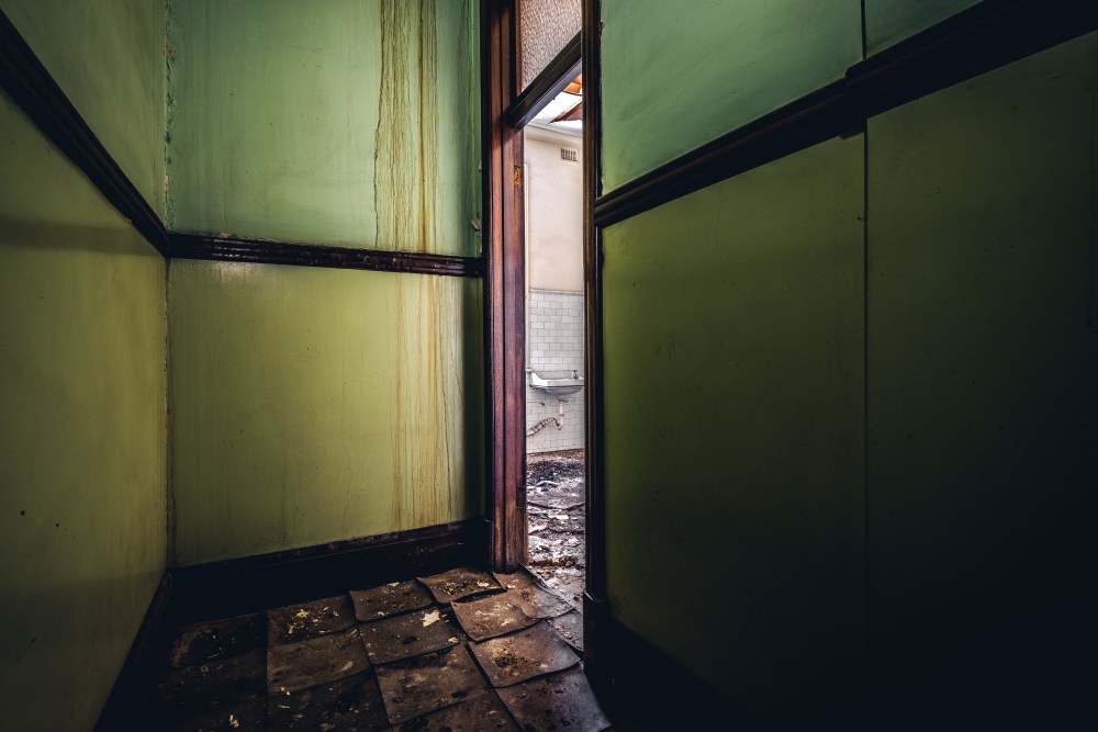 Urban Exploration: Darling Building. – AUTOPSY OF ADELAIDE